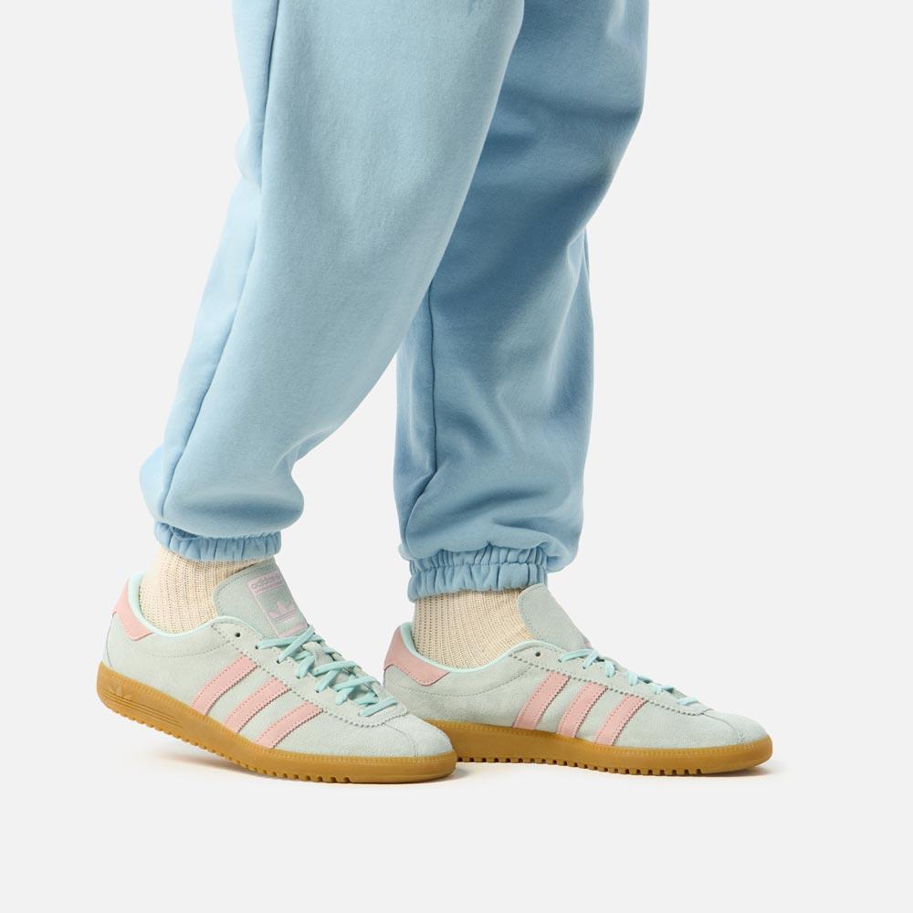 Купить Кроссовки Adidas для женщин, розовые, размер UK 5,5, JS0257, 1 ...